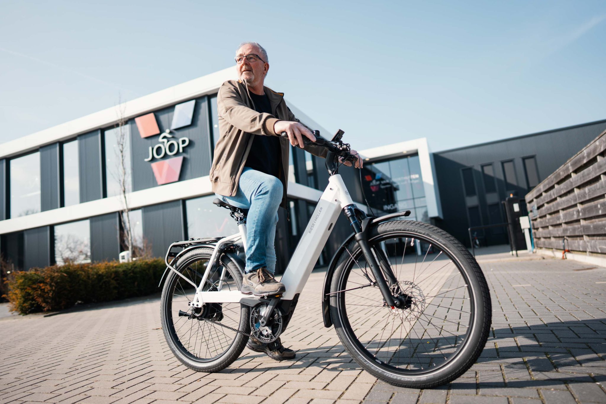 Riese Und Muller Nevo5 vario 800Wh Ice Blue N99 – Joop Fietsen